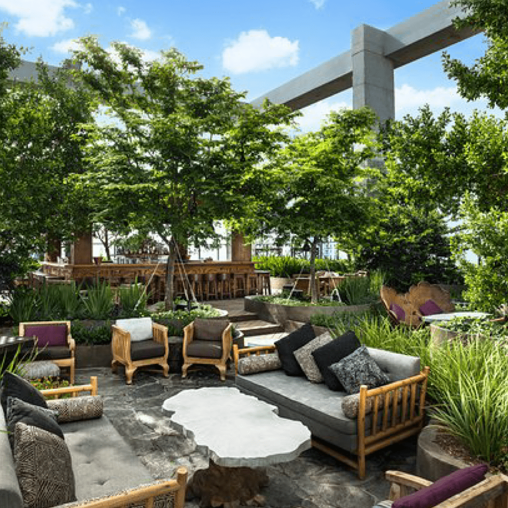 Sugar Miami Rooftop 🍹 Bar en la azotea de inspiración asiática en EAST ...